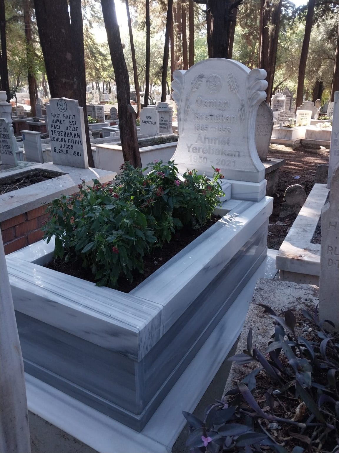 Tek Kişilik Beyaz Mermer Mezar - Antalya Mezar Yapımı